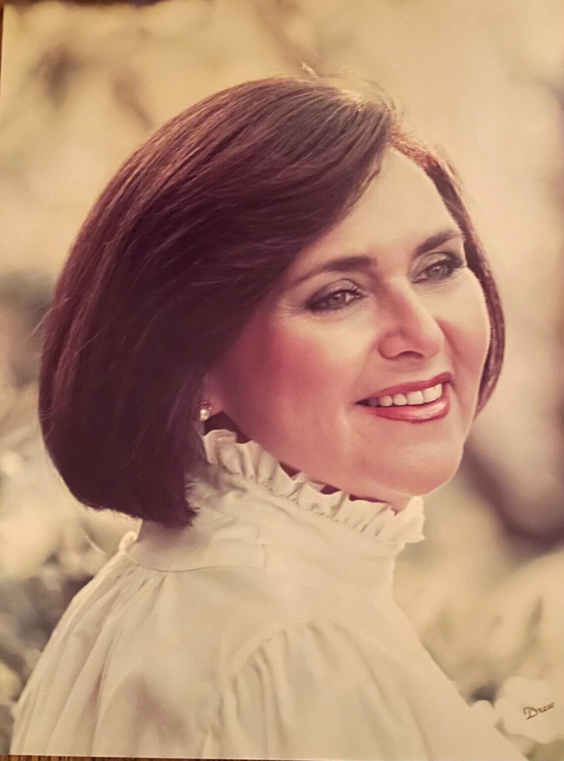 Barbara "Bunny" Gordon Lushan - Brezniak Funeral Directors